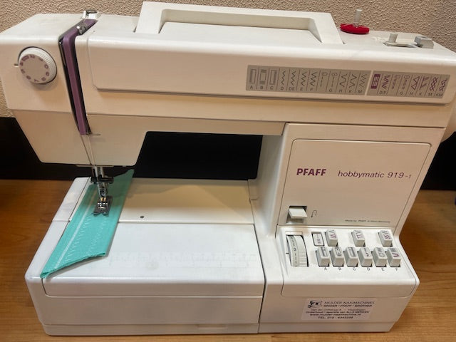 Pfaff 919 + handleiding + harde Kap – Mulder Naaimachine